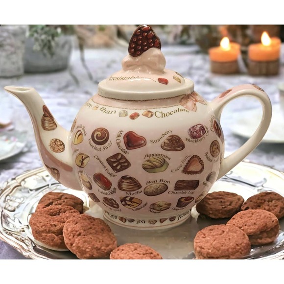 Cardew Designs | Kitchen | Cardew Irrestible Chocolate 6 Cup Teapot ...
